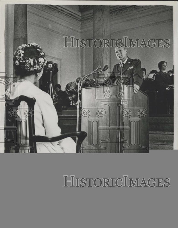 1961 Press Photo General Norstad Addresses Congress In Copenhagen ...