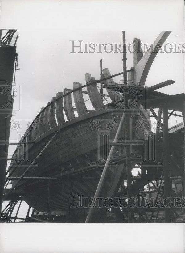 1956 Press Photo New "Mayflower" Under Construction - Historic Images