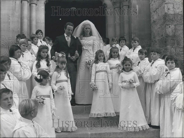 1973 Press Photo Wedding of Miss Roussel and Jean de Luynes, Duke of C ...