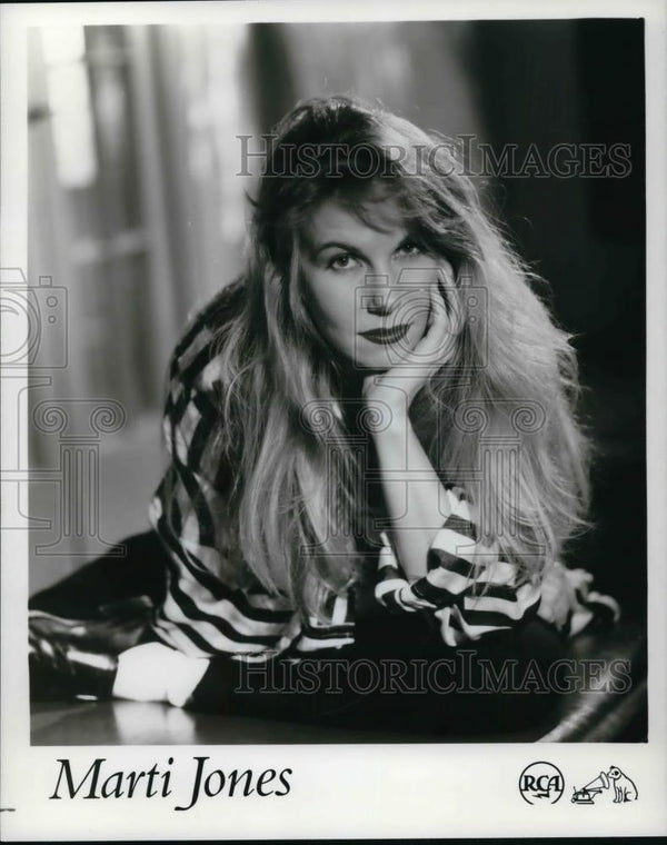 1990 Press Photo Marti Jones Pop Music Singer and Artist - cvp25312 ...