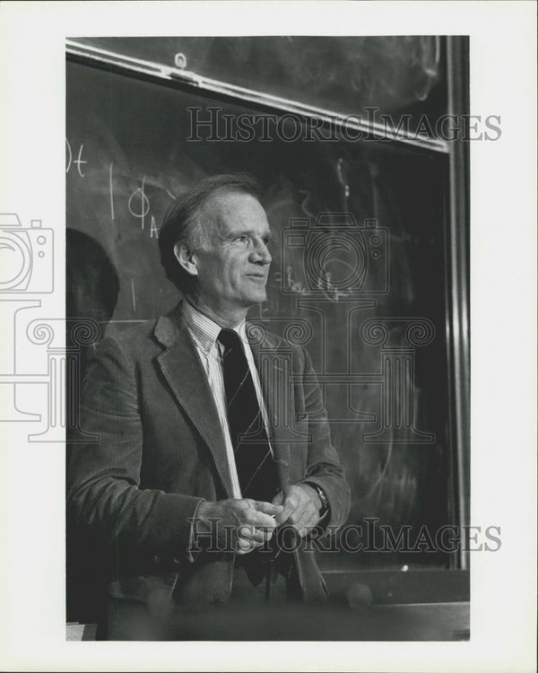 Press Photo Val L. Fitch, Princeton University Professor of Physics ...