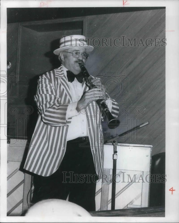 1979 Press Photo Sam Finger - cvp21468 - Historic Images
