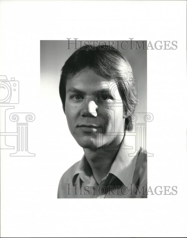 1986 Press Photo Tim Oden, a new employee - Historic Images