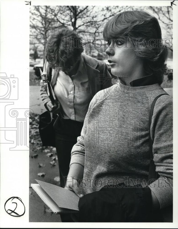 1984 Press Photo Missy Johnson, former best friend of Tina Resch, who ...