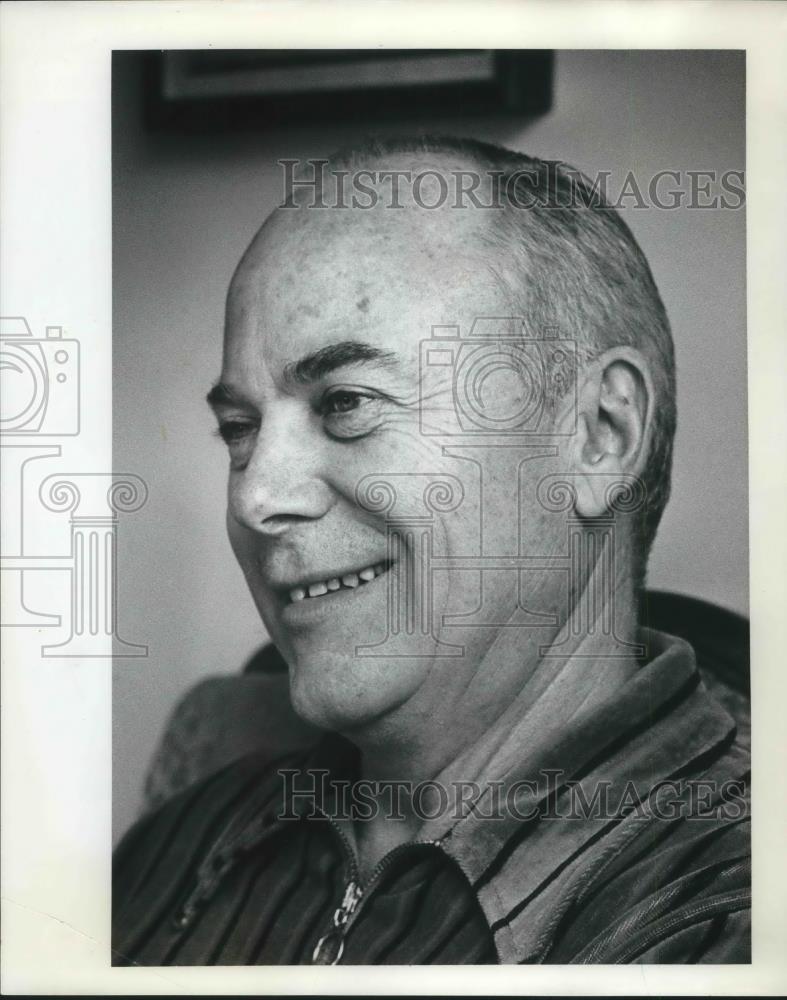 1974 Press Photo Patrick Carr honored at retirement banquet - ora05876 ...