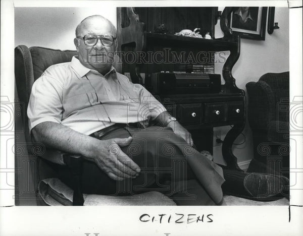 1989 Press Photo Joseph Milner - Historic Images