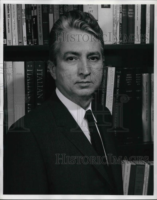 1972 Press Photo Dr. James R. Johnsonm Cleveland Museum of Art - cvp25 ...