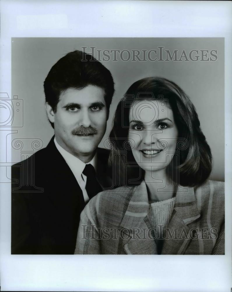 Press Photo Michael Gold and Alanna Davis hosts of Reunion - cvp70607 ...