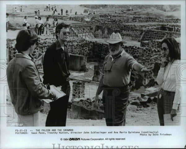 1985 Press Photo Sean Penn, Timothy Hutton in The Falcon & The Snowman ...