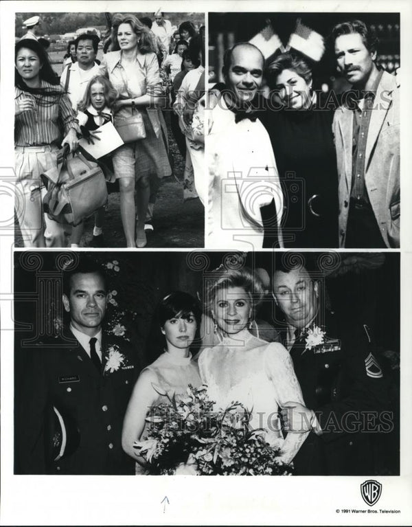 1991 Press Photo Robert Picardo Dana Delany Concetta Tomei on China Be ...