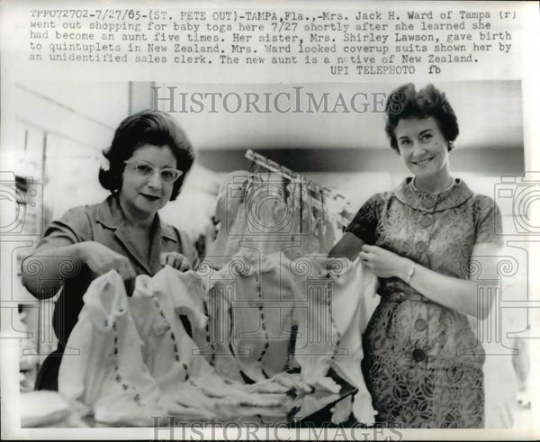1965 Press Photo Mrs. Jack Ward & Mrs. Shirley Lawson whose having qui ...
