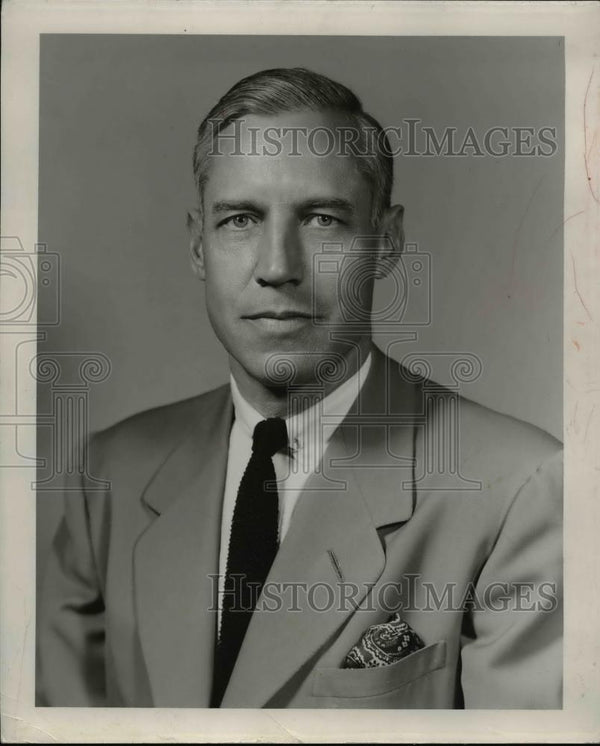 1952 Press Photo Walter Halle - Historic Images