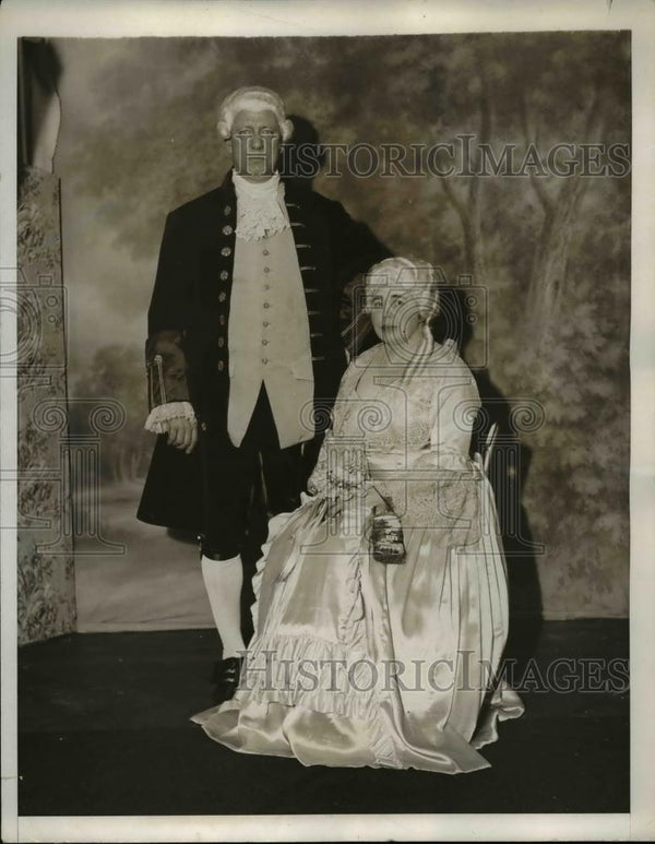 1932 Press Photo Mr. and Mrs. Arthur Ware at the annual Beaux Art Ball ...