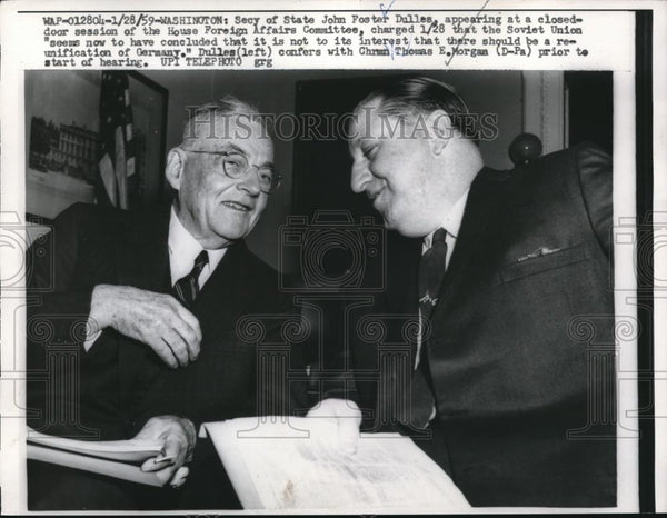 1959 Press Photo John Foster Dulles confers with Thomas E. Morgan in D ...