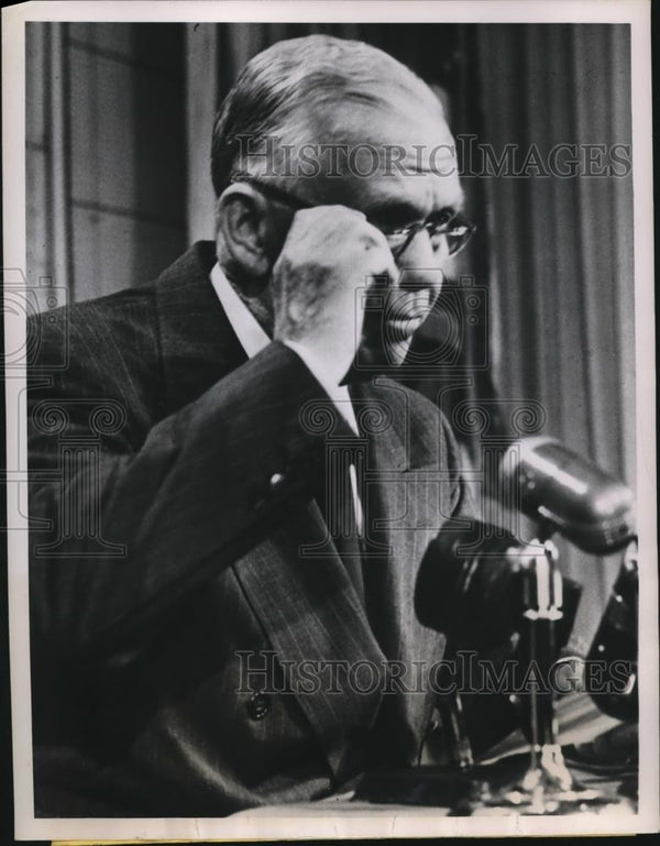 1951 Press Photo Defense Secretary George C. Marshall in Press Confere ...