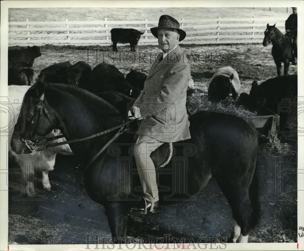 1966 Press Photo of Cyrus Eaton. - Historic Images