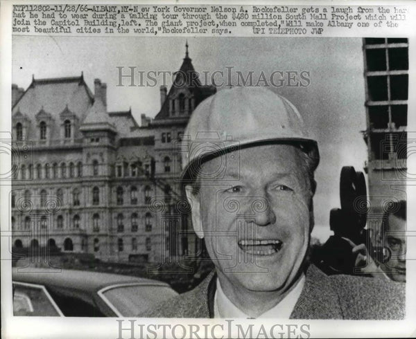 1966 Press Photo New York Governor Nelson A Rockefeller Tours South Ma ...