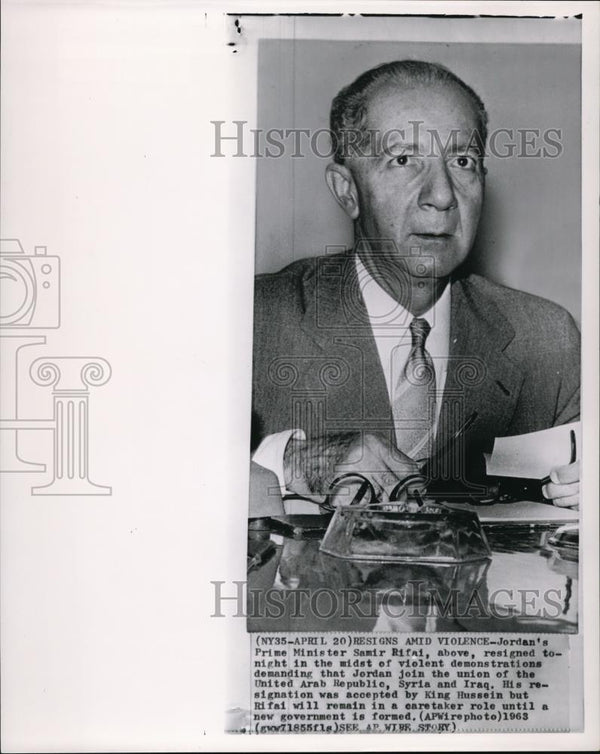 1963 Press Photo Rifai resigned in amids of violence and accept by Kin ...