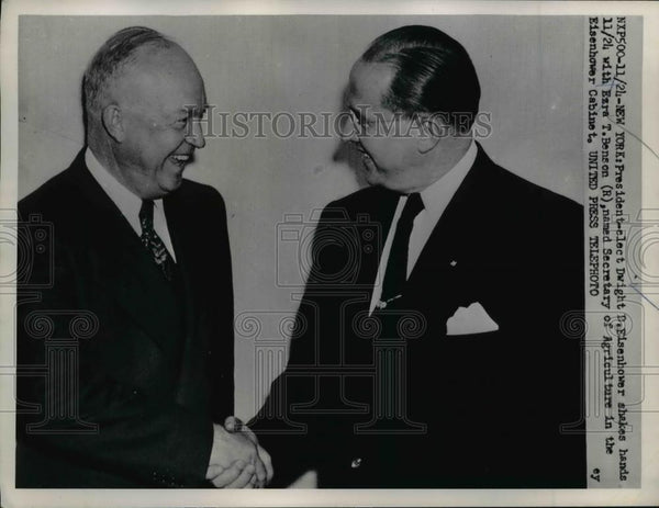 1958 Press Photo President-elect Dwight Eisenhower Shakes Hand With Ez ...