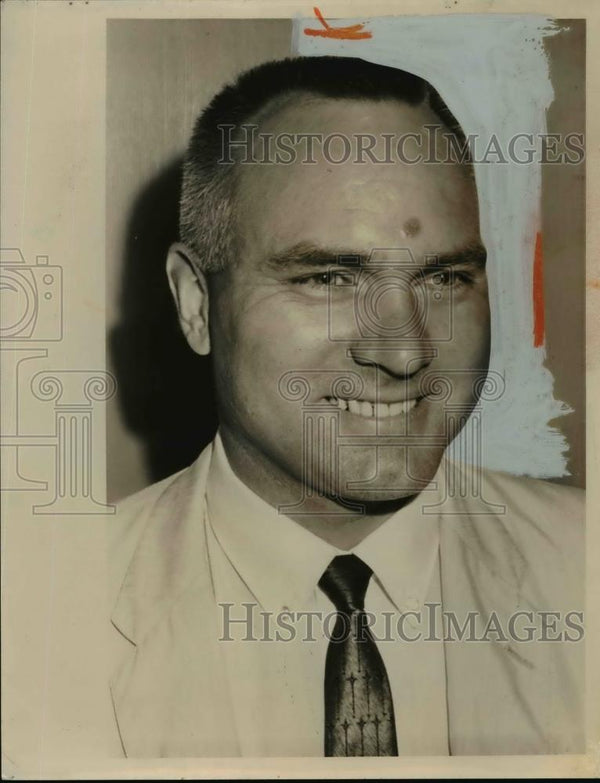 1962 Press Photo Roland Porter , 17843 Cannon Lakewood - Historic Images