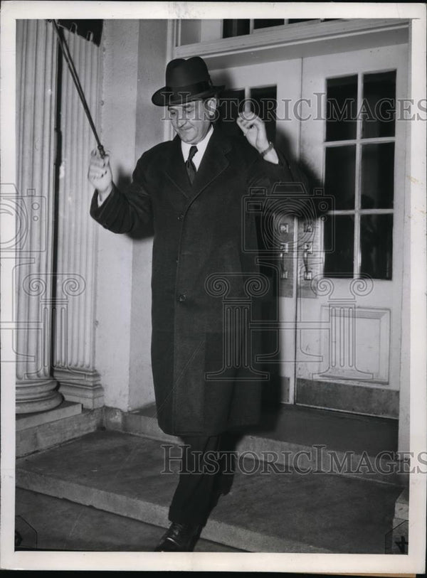 1946 Press Photo Gov. Frank L.Lausche of Ohio leaving the White House ...