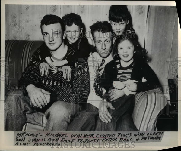 1948 Press Photo Michael Walker, Son John Triplets Paul, Patricia ...