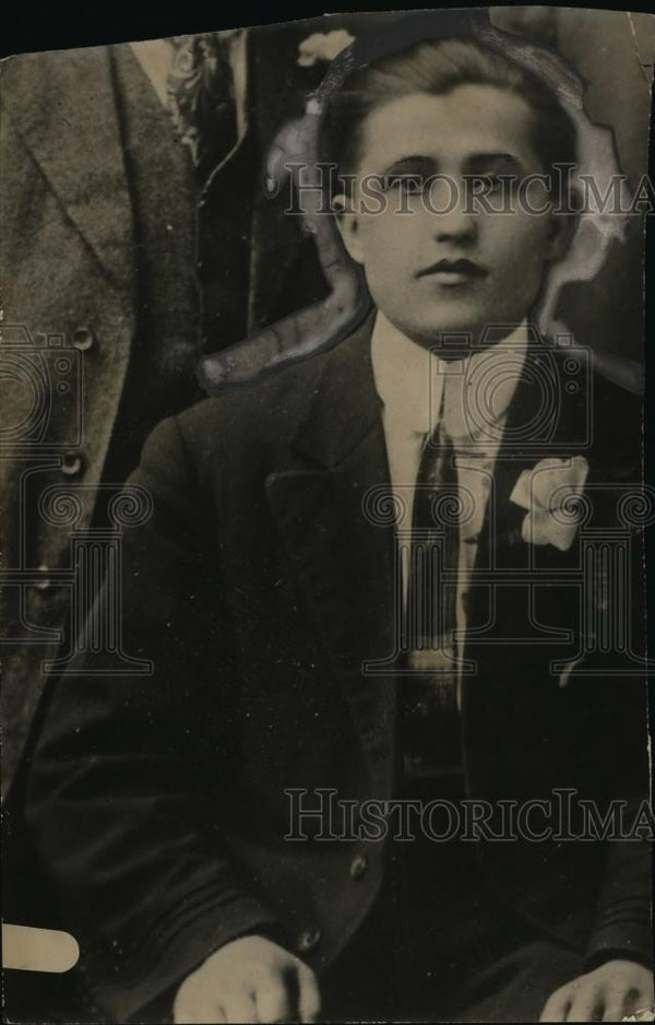 1924 Press Photo Steve Gaydick held for Investigation suicide of wife ...