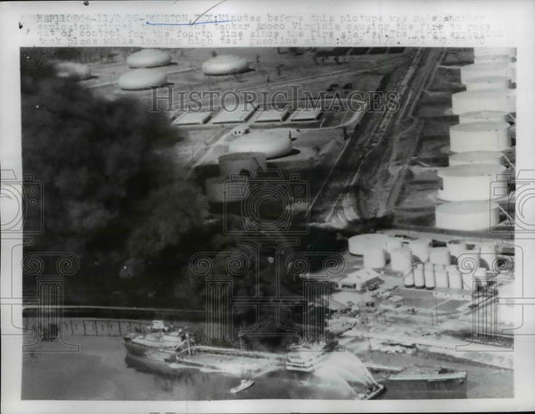 1959 Press Photo Pipe exploded through the tanker Amoco Virginia causi ...