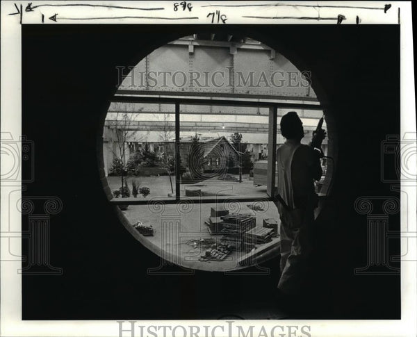 1984 Press Photo Log home by carpenter J. Struhar for Urban Loft Livin ...