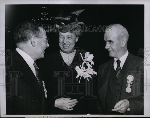 1944 Press Photo First Lady Eleanor Roosevelt, Philip Murray, Sidney H ...