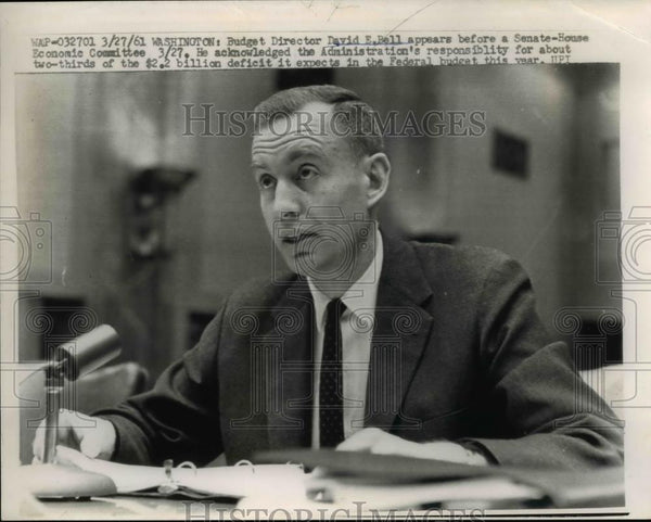 1961 Press Photo David E Bell Appears Before Senate-House Committee ...