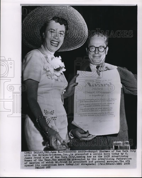 1958 Press Photo Margot Sherman-Woman of the Year with McCann Erickson ...