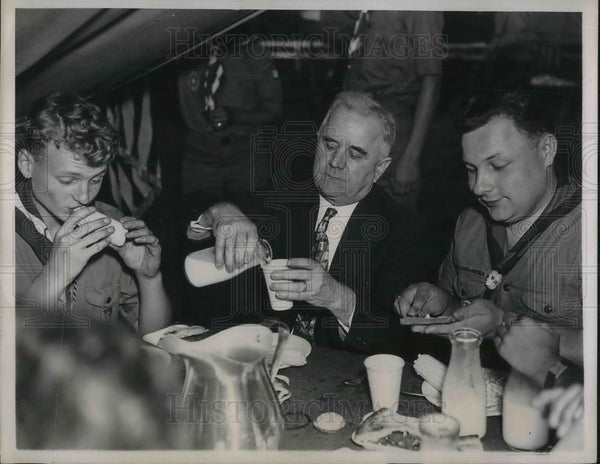 Rep Noah Mason of Illinois with Othmar Kemper & Lloyd Shaffer 1937 ...