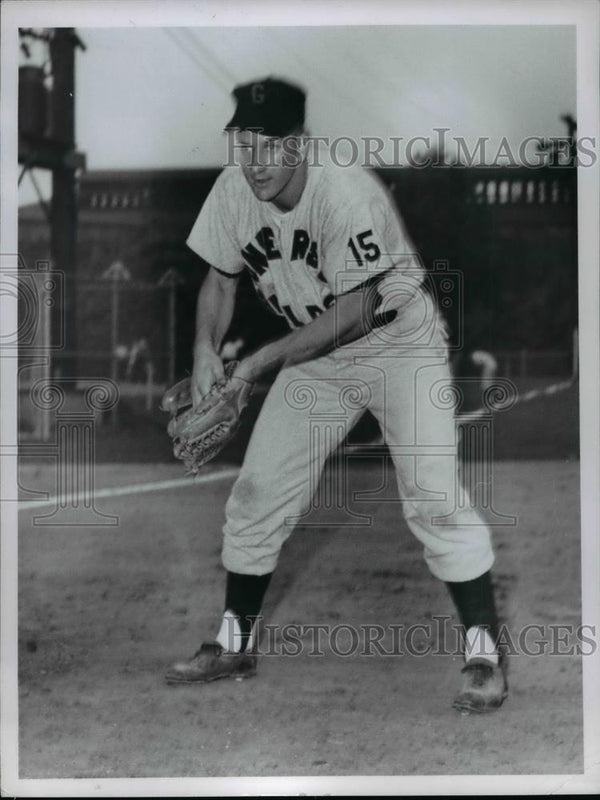 1960 Press Photo Tim Burger Gunderson, 3rd Base - cvb63735 - Historic ...