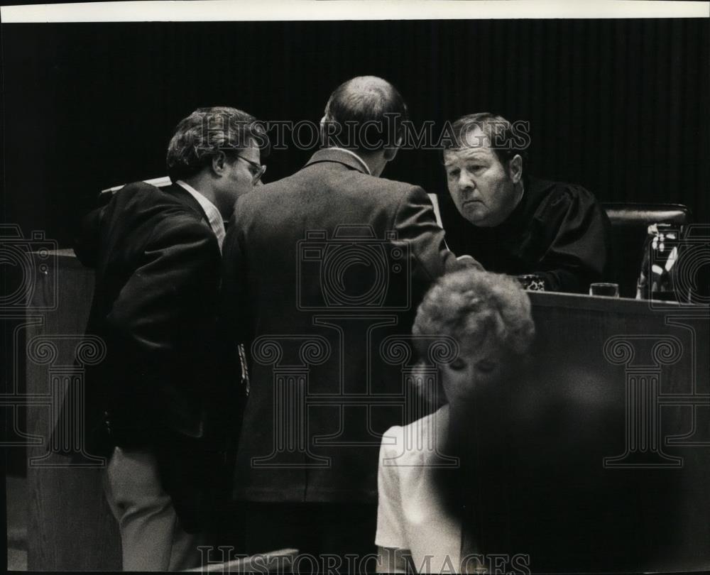 1983 Press Photo Judge John Schultheis, Don Westerman & Clark Colivell ...