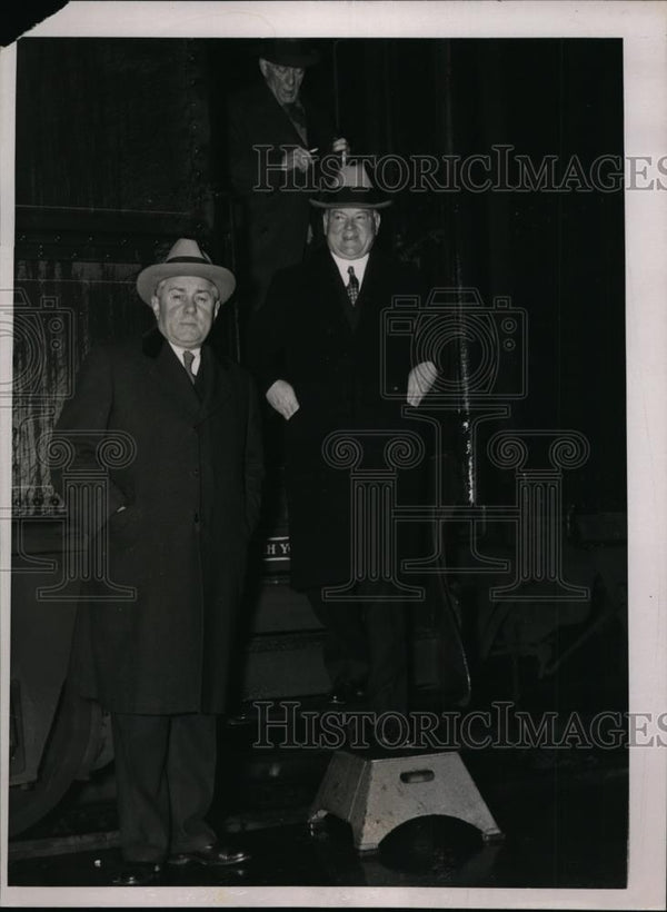 1936 Press Photo Pres.Herbert Hoover and his Secretary Lawrence Richey ...