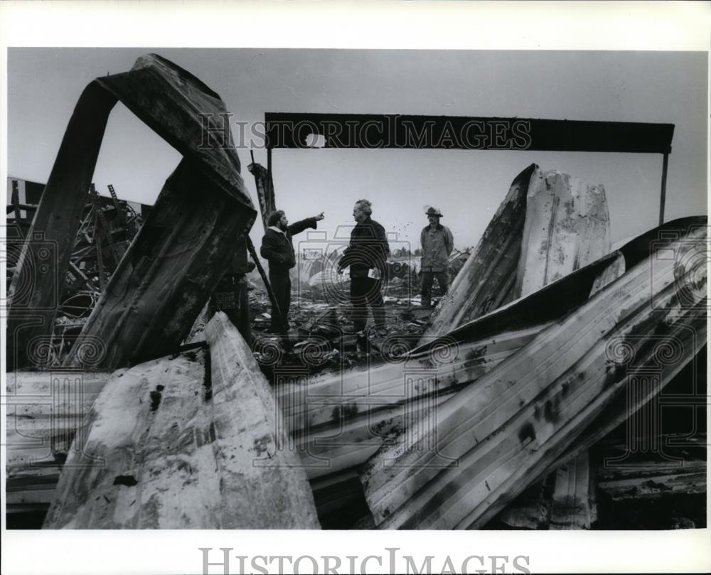 1991 Press Photo Ron Sherman, foreman of the maintenance building at D ...