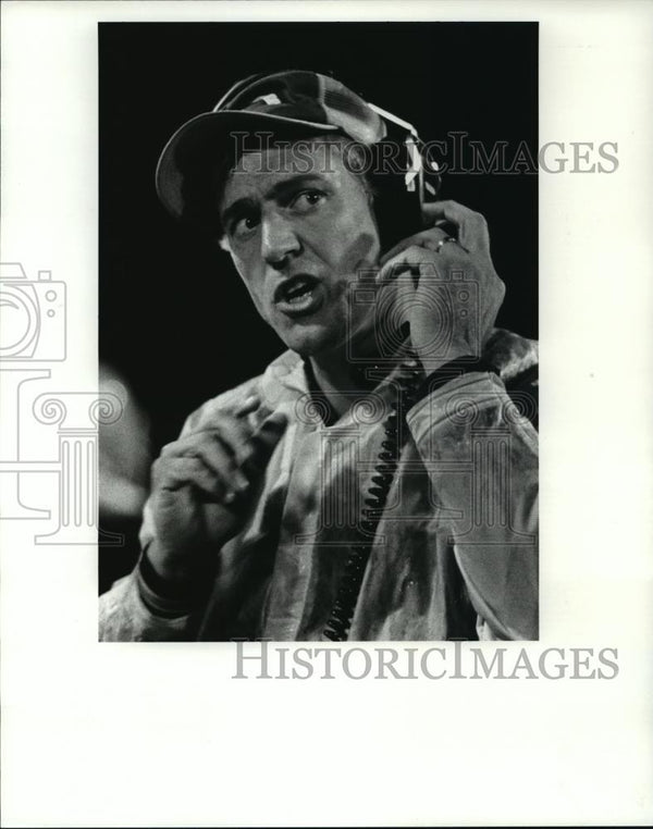1986 Press Photo Midpark's Football Coach Tom Standring on sidelines ...