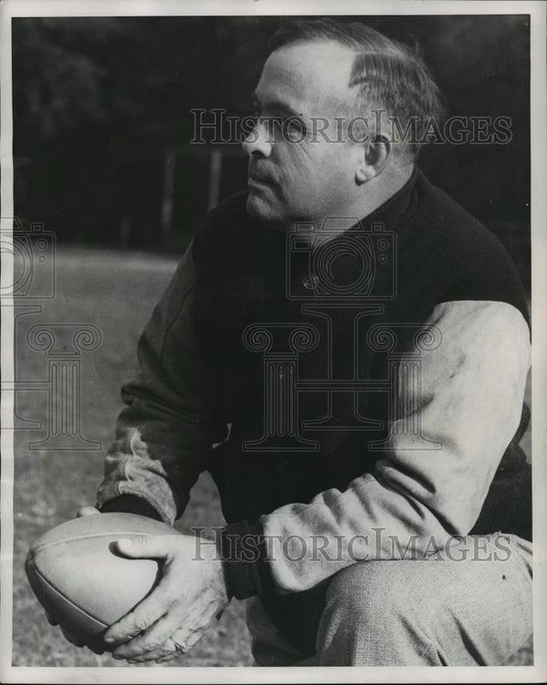 1947 Press Photo Coach L.C. Boles on the playing field- The College of ...