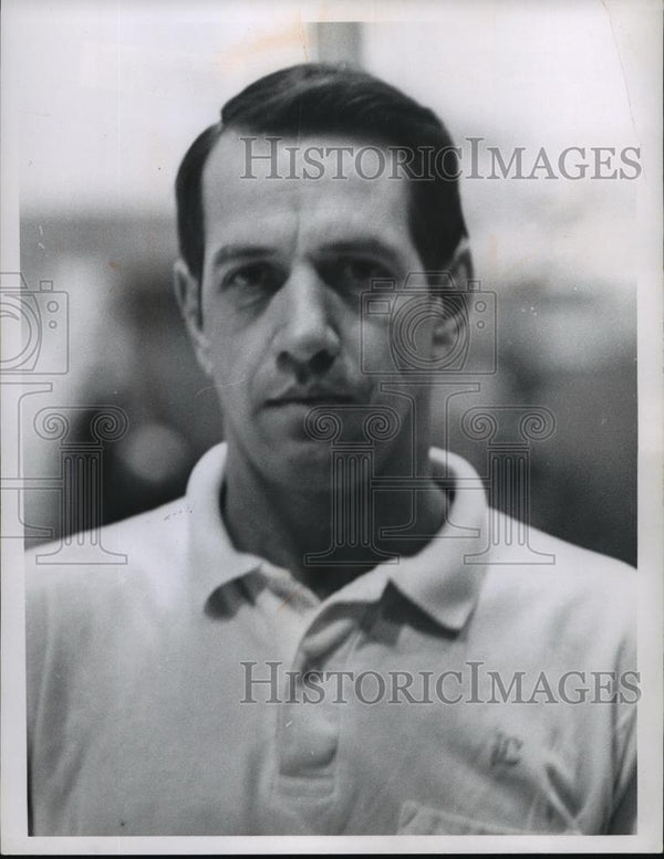 1969 Press Photo Neil Skinner Lakewood Swimming Coach - cvb73418 ...