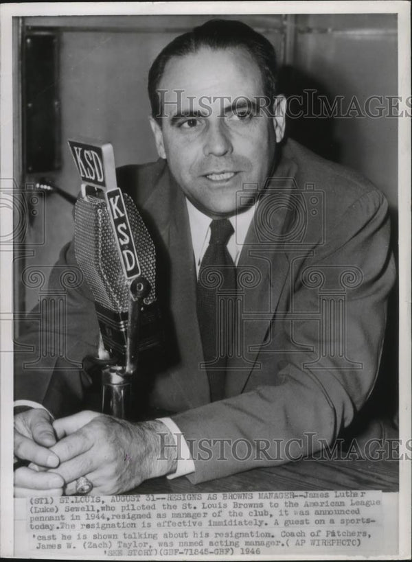 1946 Press Photo James Sewell announces resignation from the St. Louis ...