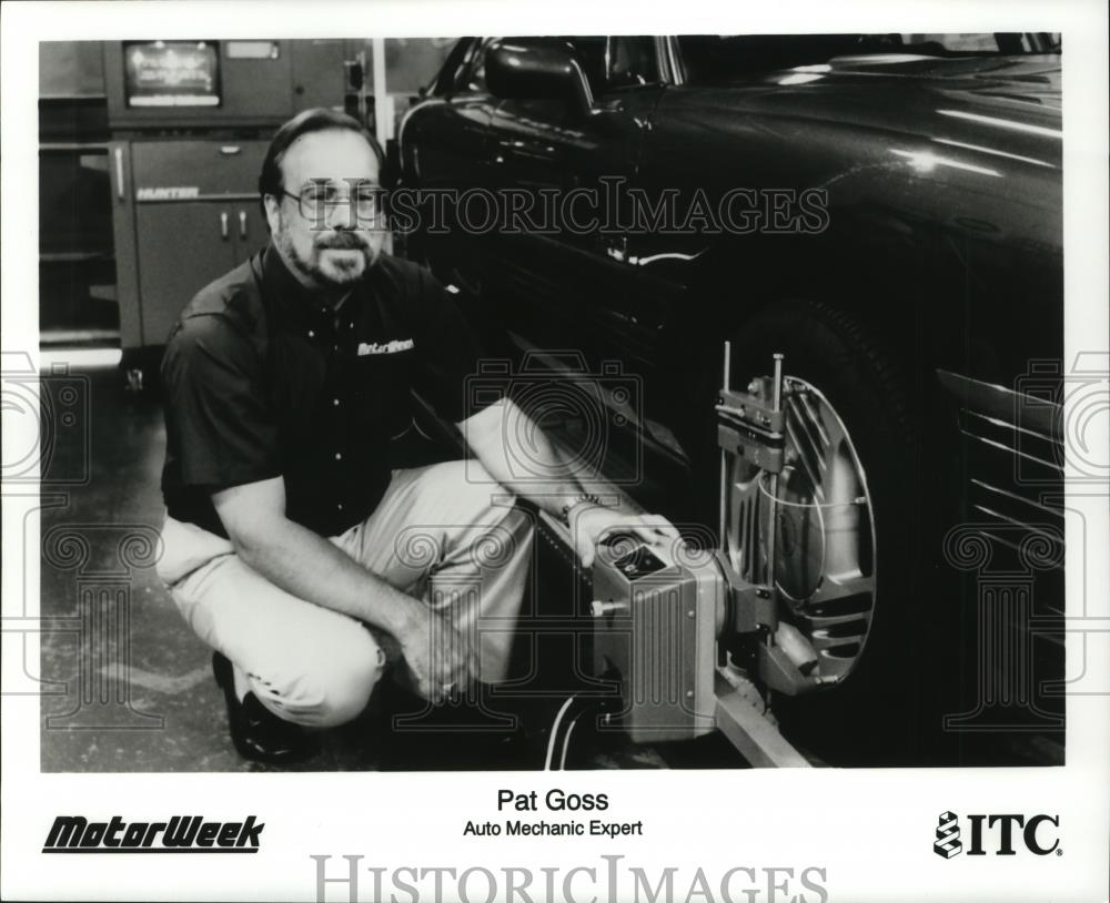 Press Photo Pat Goss-MotorWeek-Auto Mechanic Expert. - cvb78425 ...