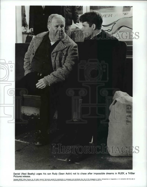 Ned Beatty and Sean Astin in Rudy 1993 Vintage Press Photo Print ...
