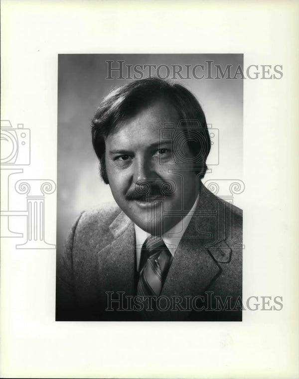 1981 Press Photo Richard Clapper of the NASA - cva20543 - Historic Images