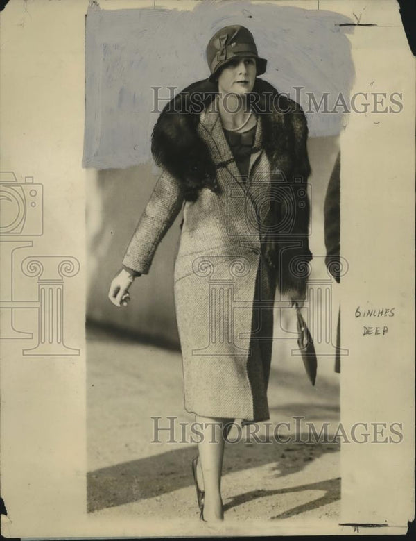 Mrs S Bryce Wing at Meadowbrook Polo Field 1926 Vintage Press Photo ...