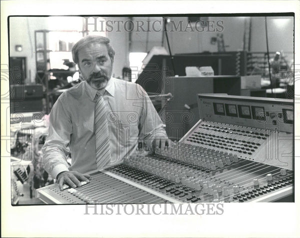 1984 Press Photo ADM Products Robert Bloom Michael - Historic Images