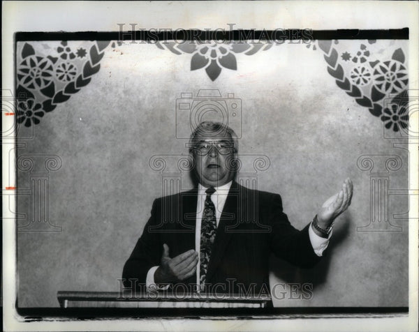 1995 Press Photo L. Brooks Patterson county executive - Historic Images