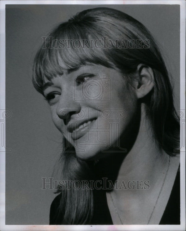 1966 Press Photo Nancy Lewis female bodybuilder - Historic Images