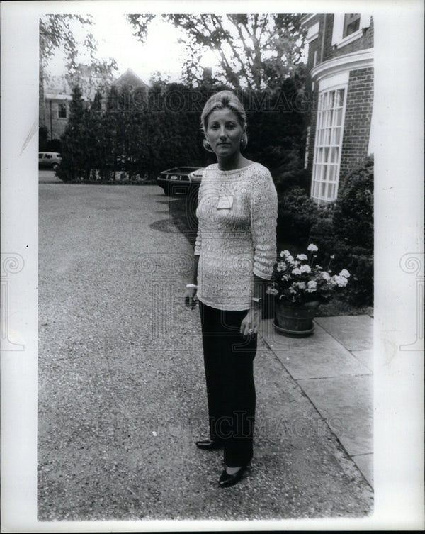 1984 Press Photo Nicole Peter Stroh - DFPD65795 - Historic Images