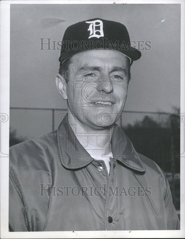 Jim Leary Assistant Coach Football UND 1959 Vintage Press Photo Print ...